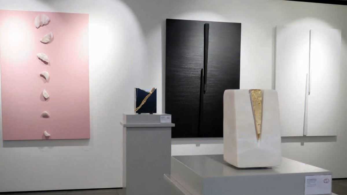 Sculptor Gioni David Parra "fragments of a sculptural discourse" - Art ...